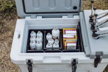 Livestock Vaccine Coolers and Accessories - Strayhorn