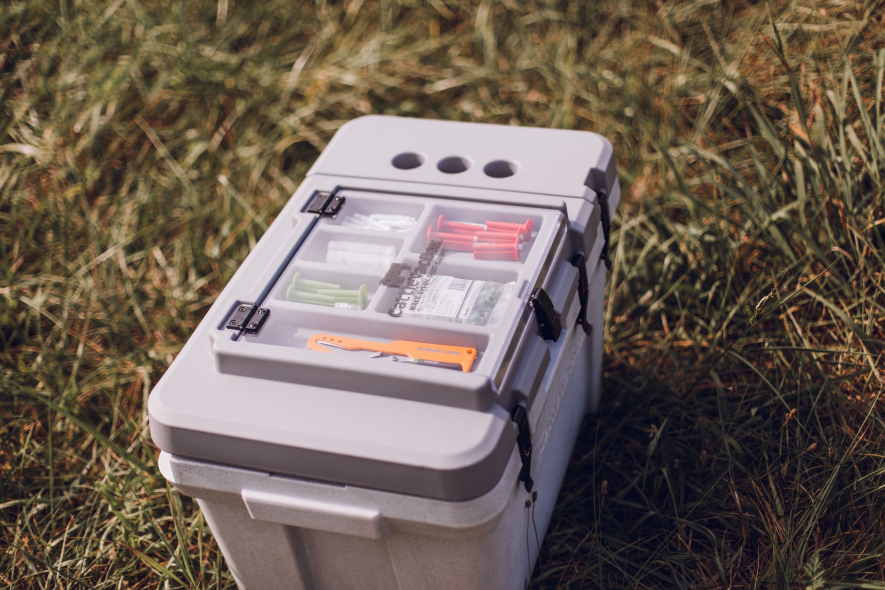 Livestock Vaccine Coolers and Accessories - Strayhorn