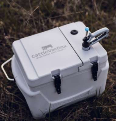 Livestock Vaccine Coolers and Accessories - Strayhorn