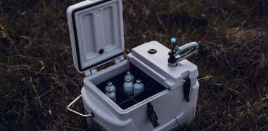 Livestock Vaccine Coolers and Accessories - Strayhorn